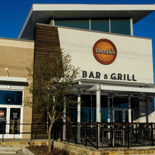 Location | Uncork’d Bar & Grill